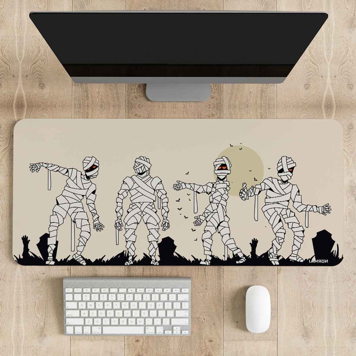 Alien Astronaut Desk Mat | Desk Pad | Mousepad – Lamron.co